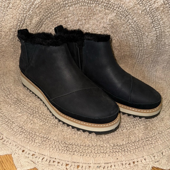Toms | Shoes | Black Toms Boots | Poshmark